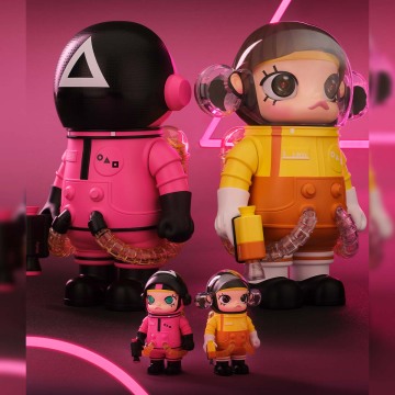 MEGA SPACE MOLLY 400%+100% Squid Game - POP MART (United States)