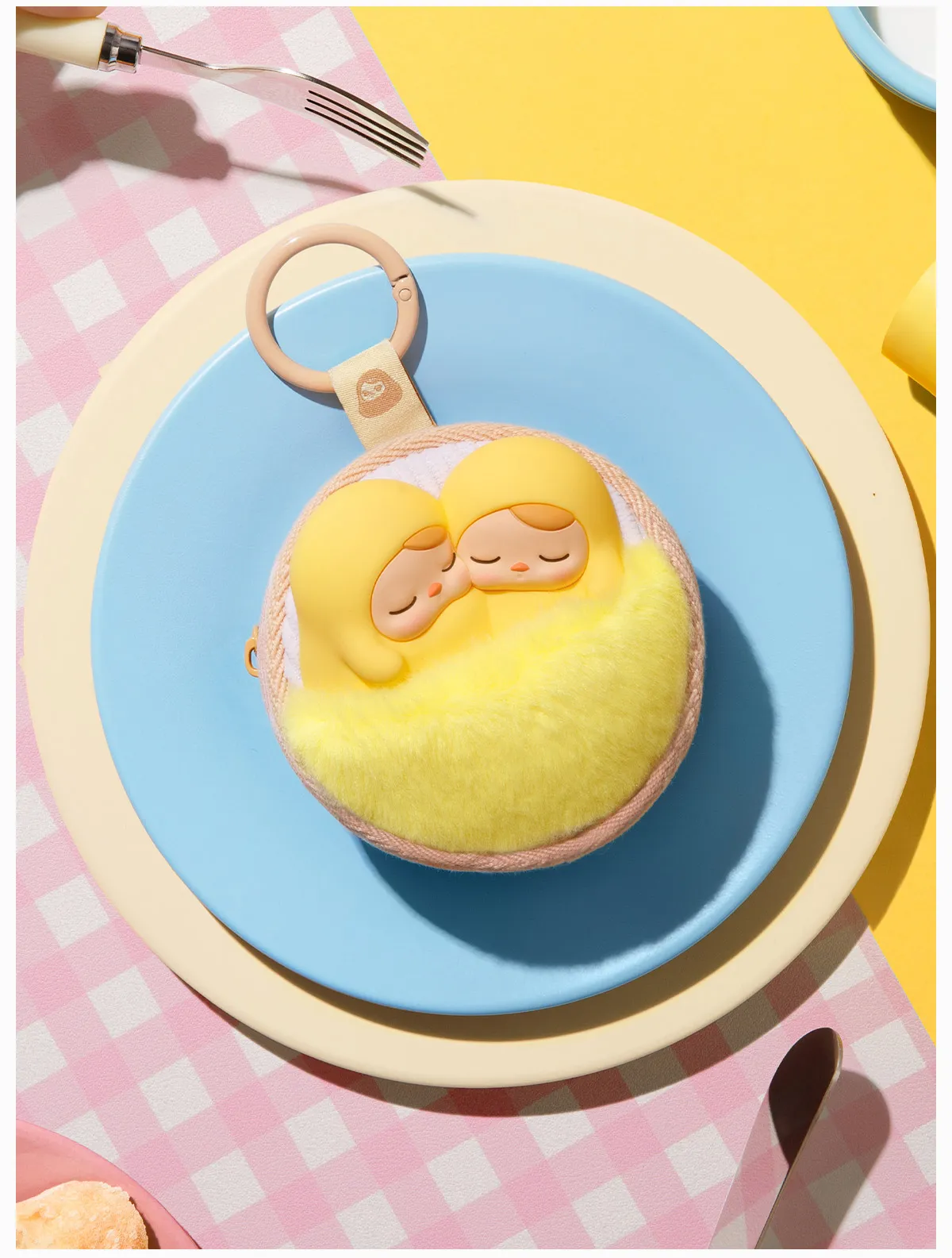 PUCKY Egg Beanie Series-Earphone Case - POP MART (United States)